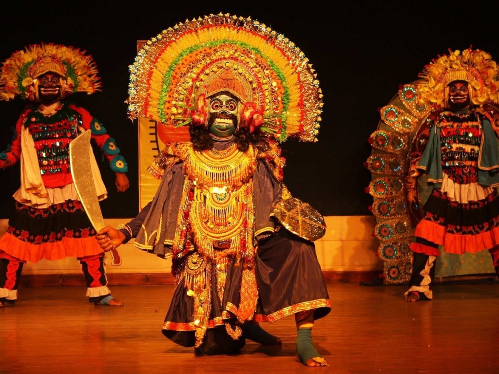 Bidesiya Folk Dance - Indian - FolkDanceWorld.Com